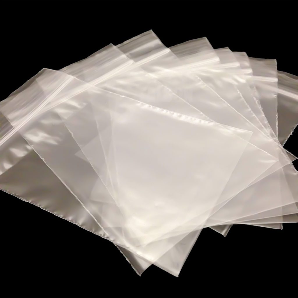 100 Small Grip Seal Bags 86 x 57mm - Welldales
